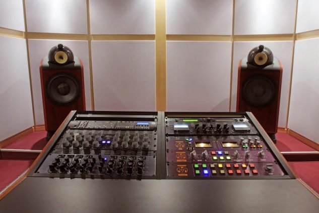 How to Master a Song at Home with These Simple Steps - Produce Like A Pro