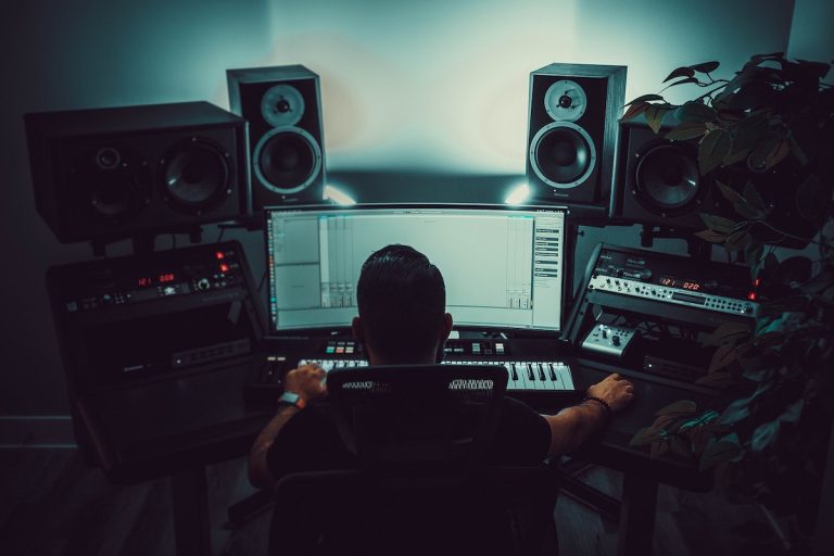 What Is Stereo Imaging & Why Is It So Important? - Produce Like A Pro