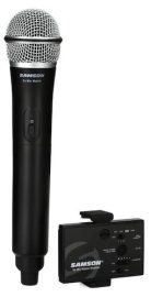The Best Wireless Microphone for Singers [2024 Guide] - Produce Like A Pro