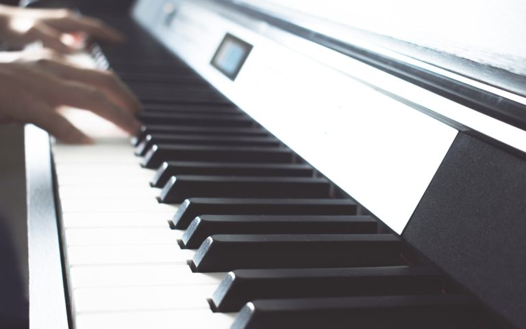 The 8 Best Digital Pianos In 2024 (All Skill Levels) - Produce Like A Pro