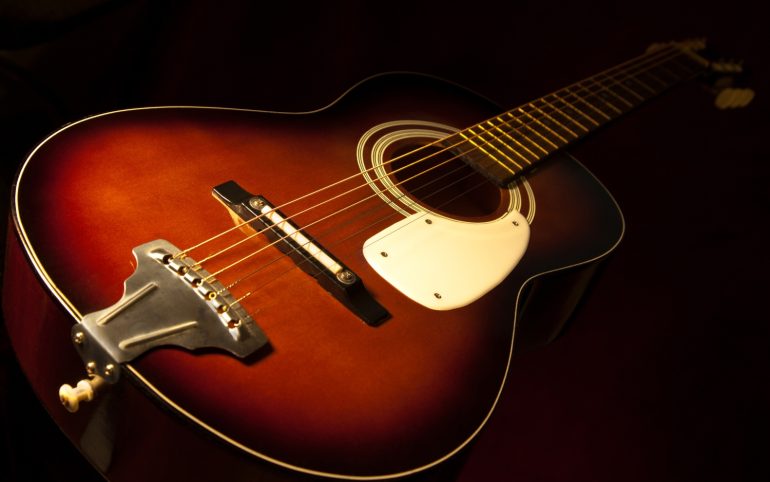 The 5 Best Parlor Guitar Options For Home & Travel - Produce Like A Pro