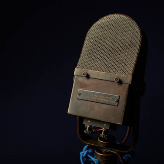 Inside Abbey Road with Mirek Stiles: Vintage Microphones, Phase ...